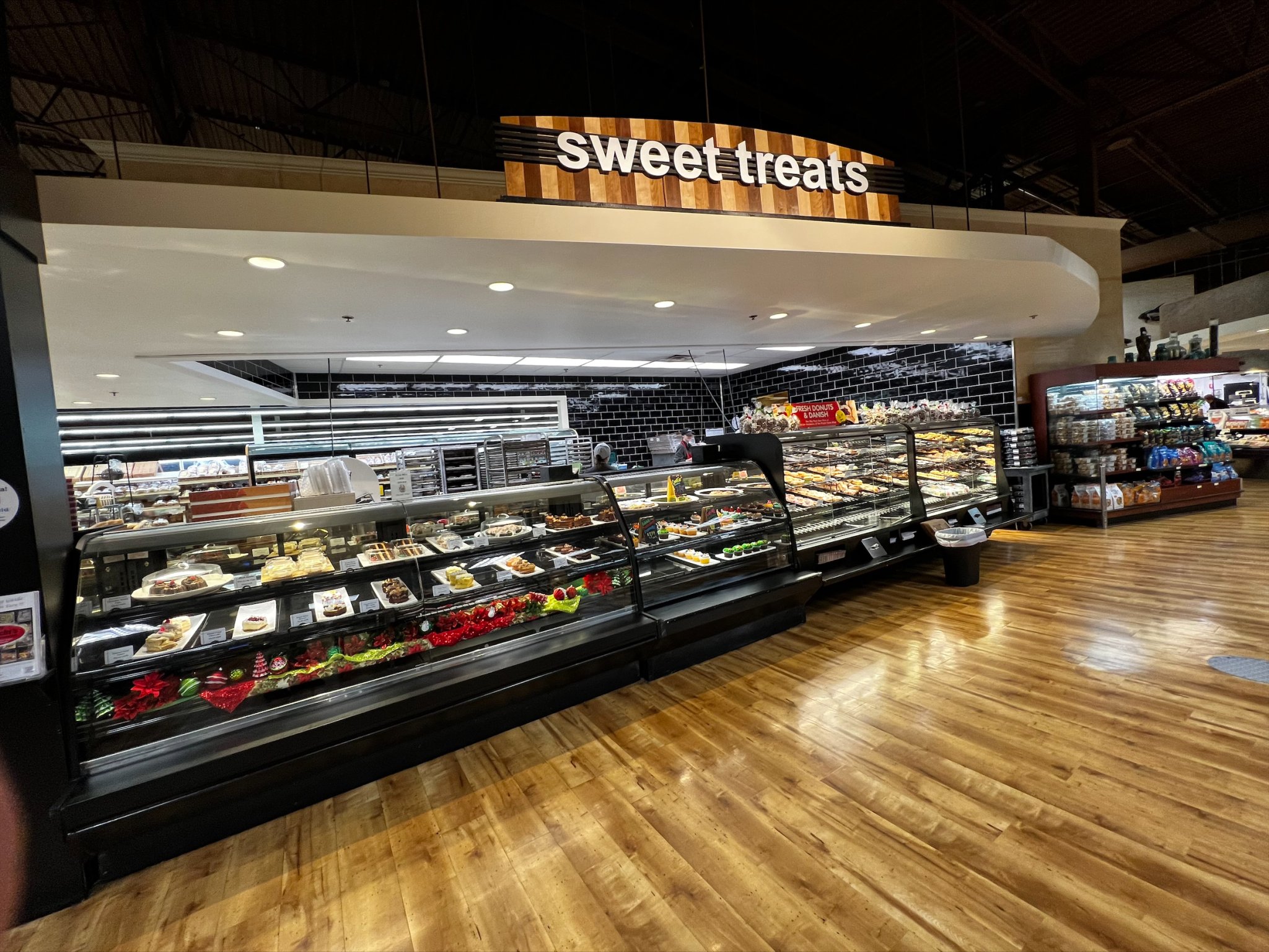 Departments I Deli I Bakery I Liquor I Produce I Sentry Delafield